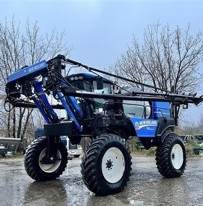 SOLD - 2011 New Holland SP.240F XP Chemical Applicators with 1,268 Hrs ...