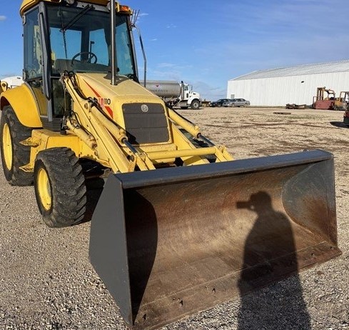SOLD - 2001 New Holland LB110 Construction Backhoe Loaders | Tractor Zoom