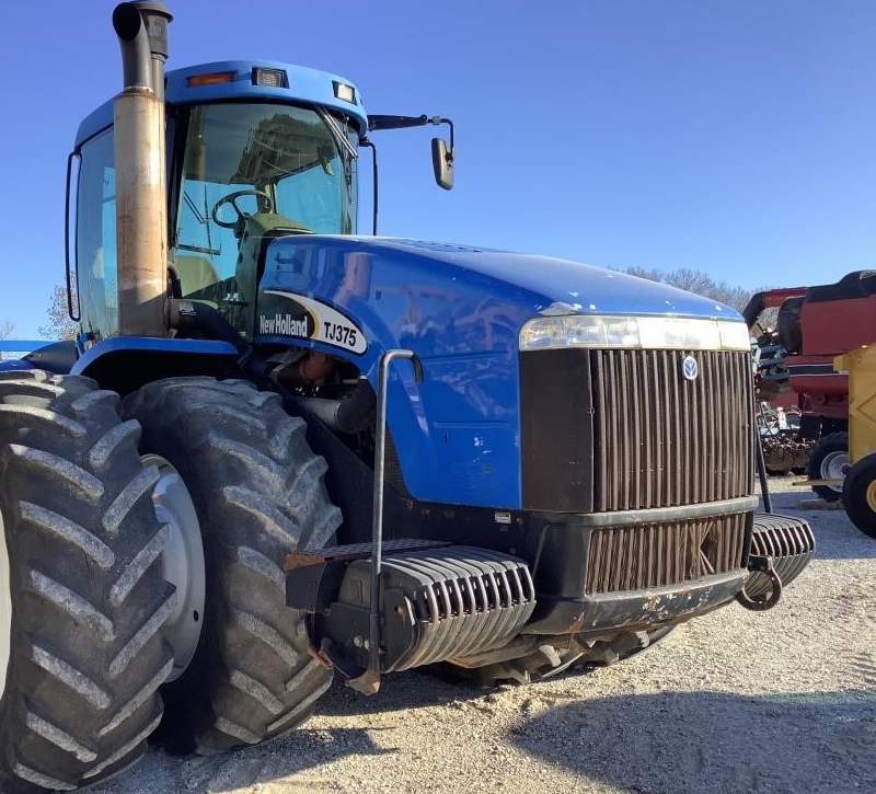 SOLD - 2004 New Holland TJ375 Tractors 300 to 424 HP | Tractor Zoom