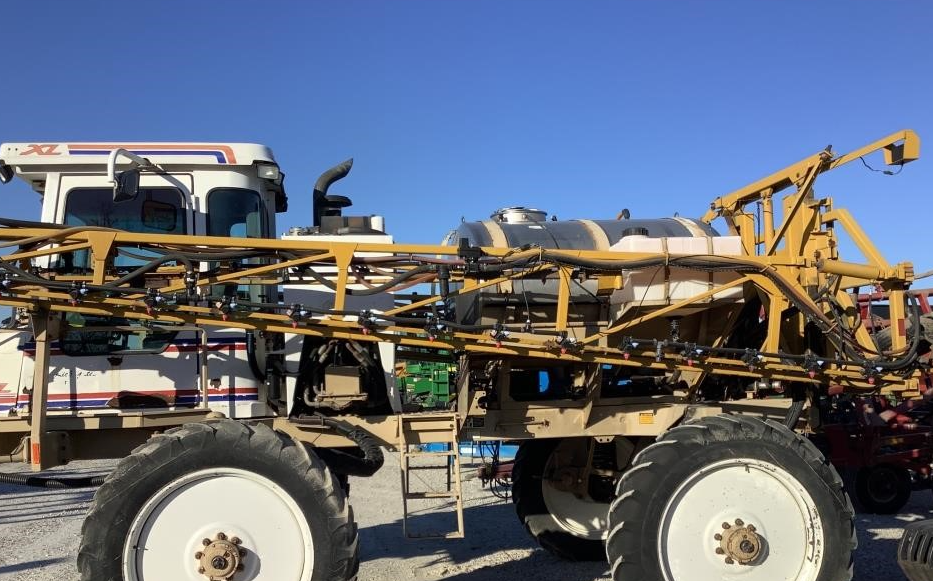 SOLD - 1997 Tyler Patriot XL Chemical Applicators Sprayers - Self ...
