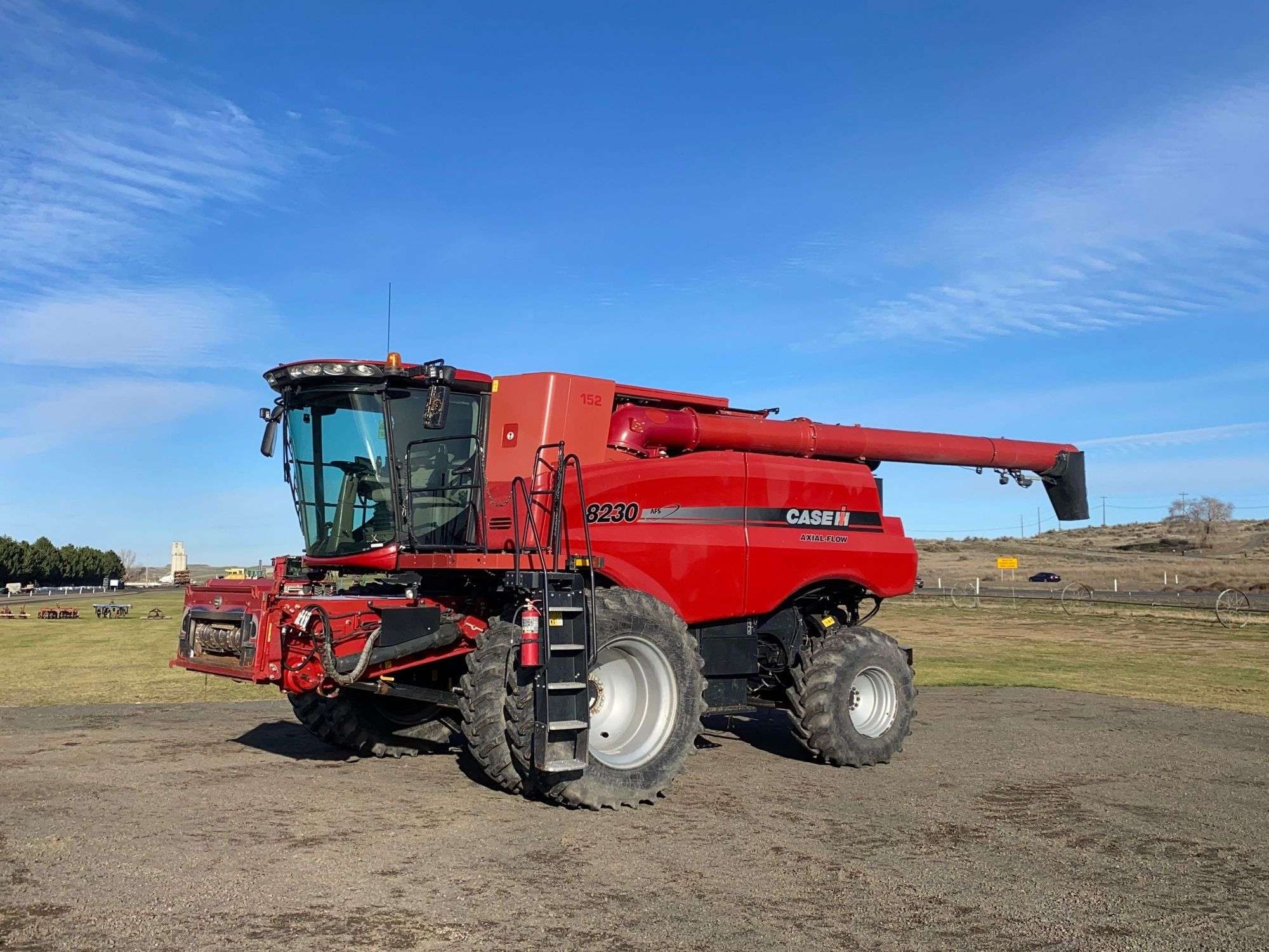 SOLD - 2014 Case IH 8230 Combines Class 8 | Tractor Zoom
