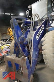 SOLD - 1999 Daewoo Mega 250-III Construction Wheel Loaders | Tractor Zoom