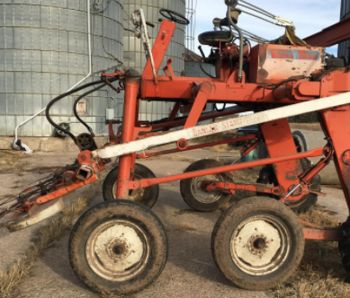 SOLD - Hagie 2100 Chemical Applicators Sprayers - Self Propelled ...