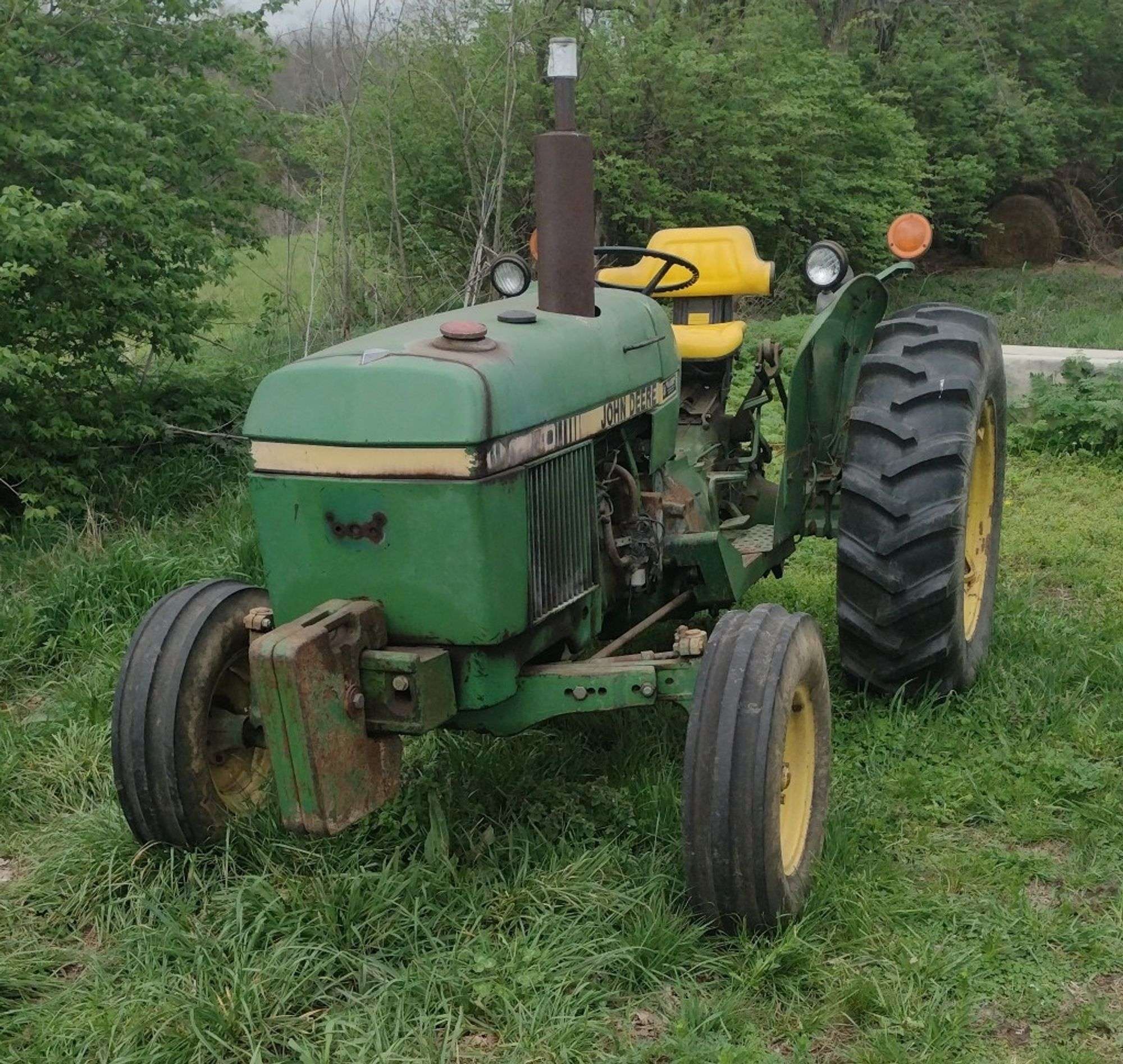 John Deere 2240 Tractors For Sale with 55 HP | Tractor Zoom