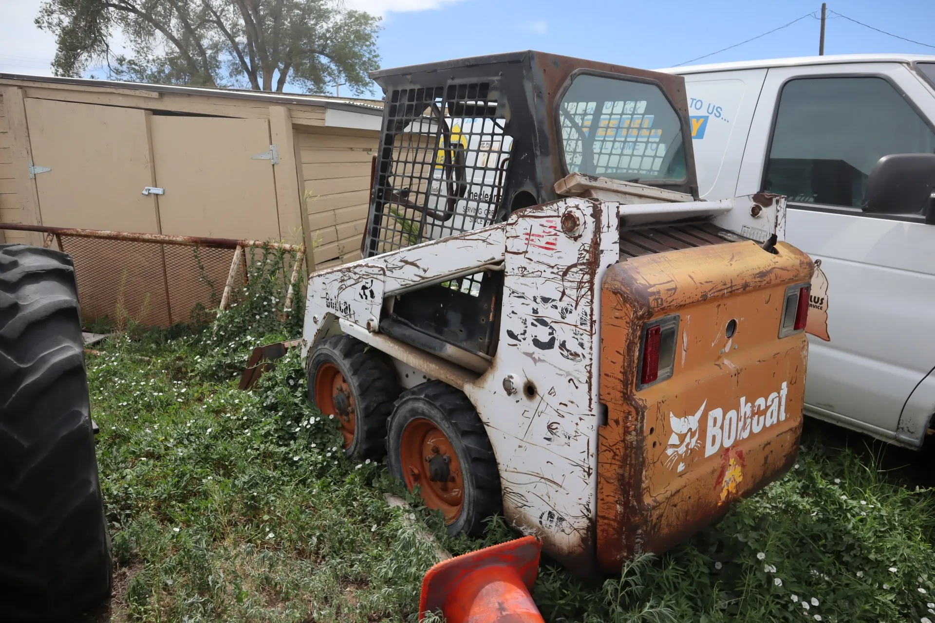 Bobcat 553 Construction Skid Steers for Sale | Tractor Zoom