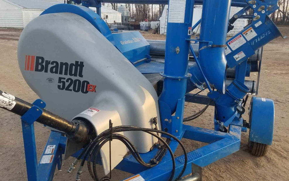 Brandt 5200EX Harvesting Grain Vacuums for Sale | Tractor Zoom