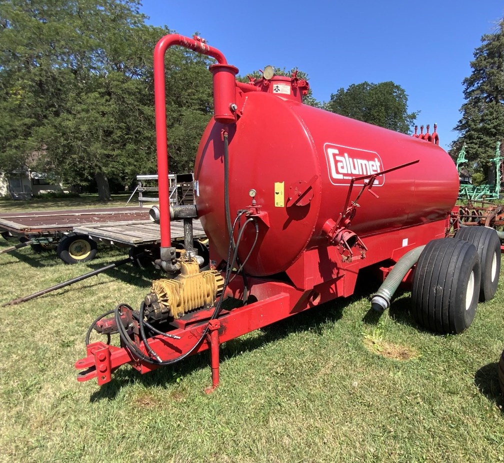 SOLD - Calumet 3250 Manure Handling Manure Spreaders - Liquid | Tractor ...