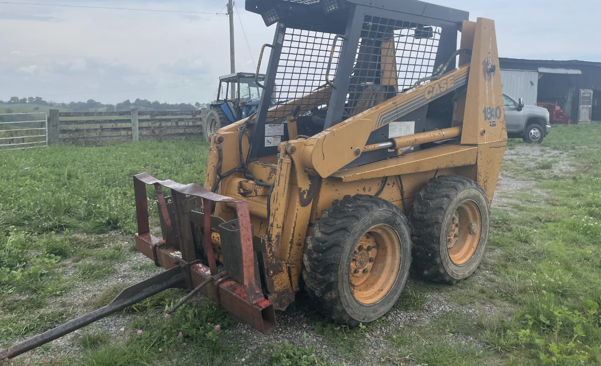 Case 1840 Construction Skid Steers for Sale | Tractor Zoom
