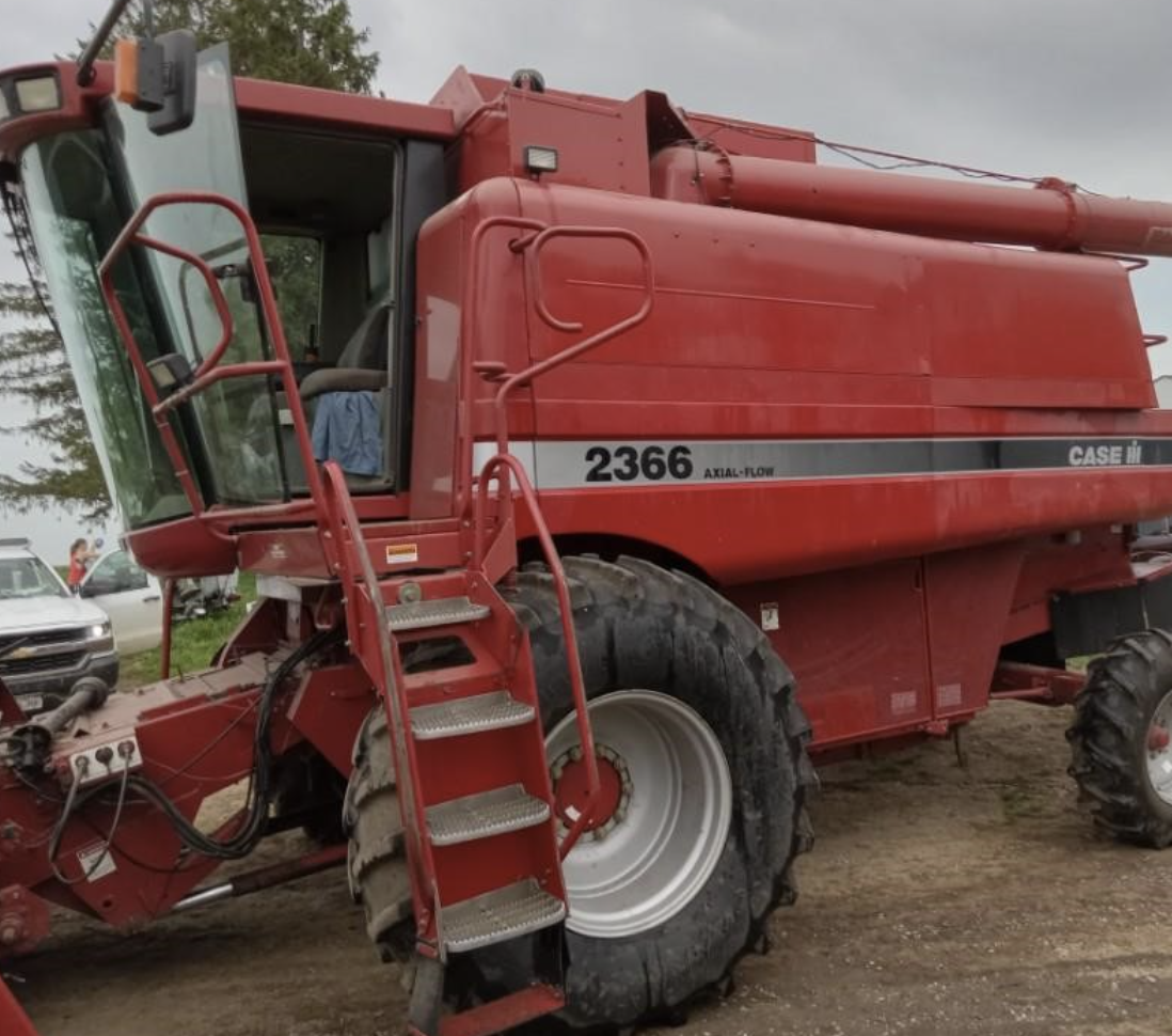 Case IH 2366 Combines Class 5 for Sale | Tractor Zoom