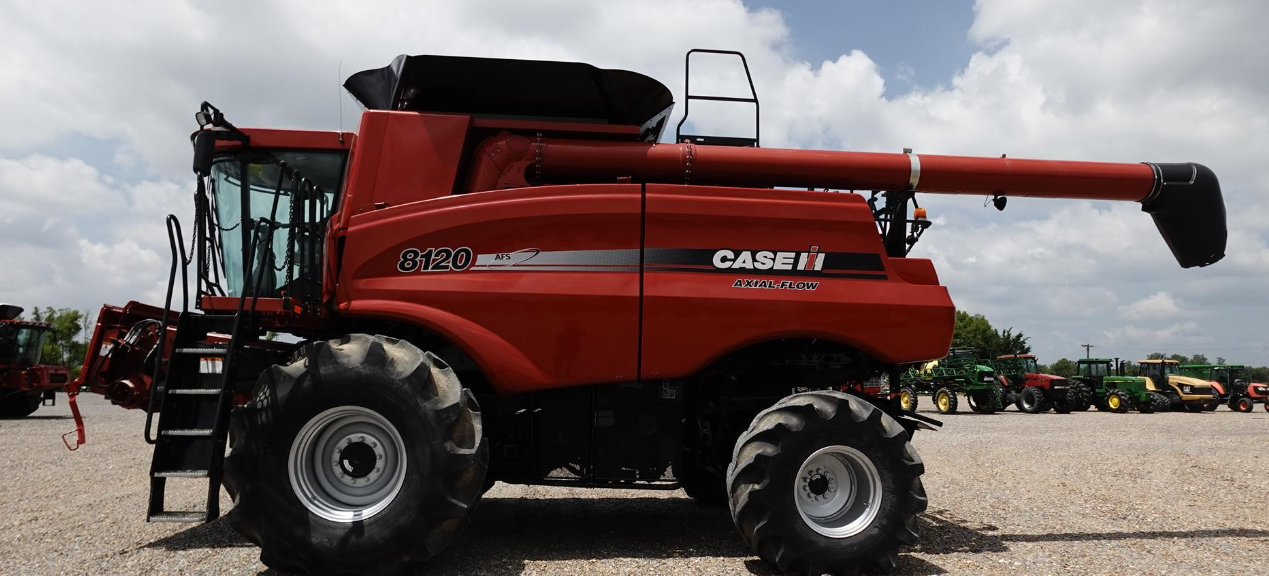 2010 Case IH 8120 Combines Class 8 for Sale | Tractor Zoom