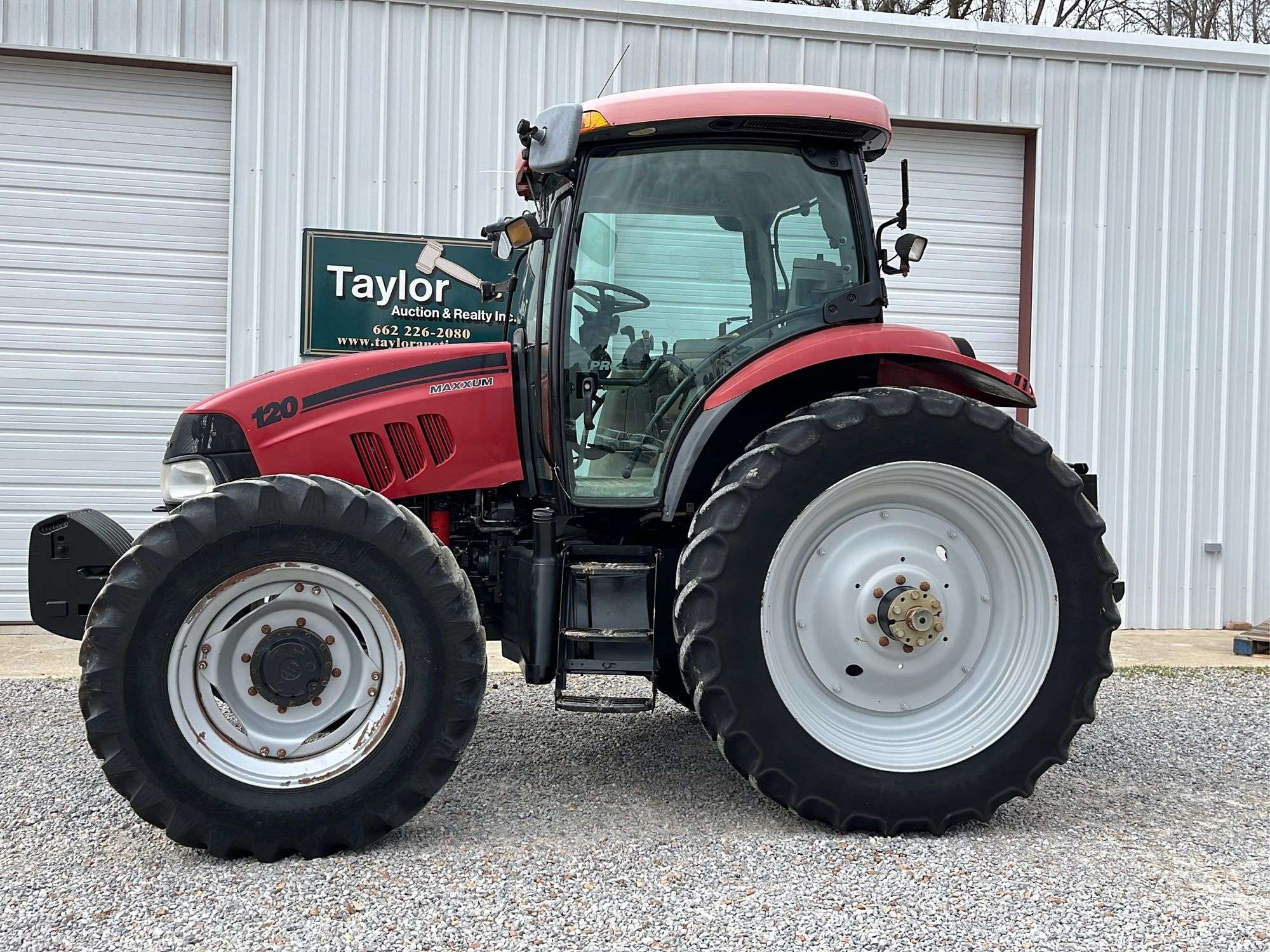 SOLD - Case IH Maxxum 120 Tractors 100 to 174 HP | Tractor Zoom