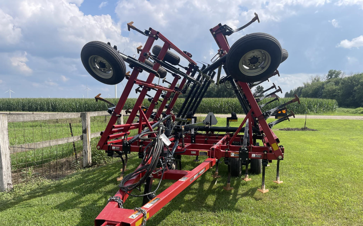 SOLD - Case IH Tigermate 200 Tillage Field Cultivators | Tractor Zoom