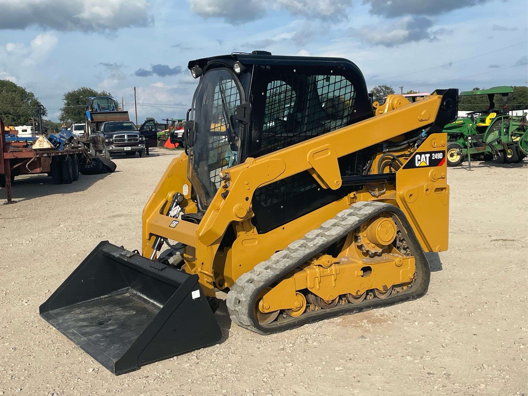 SOLD - Caterpillar 249D Construction Compact Track Loaders | Tractor Zoom