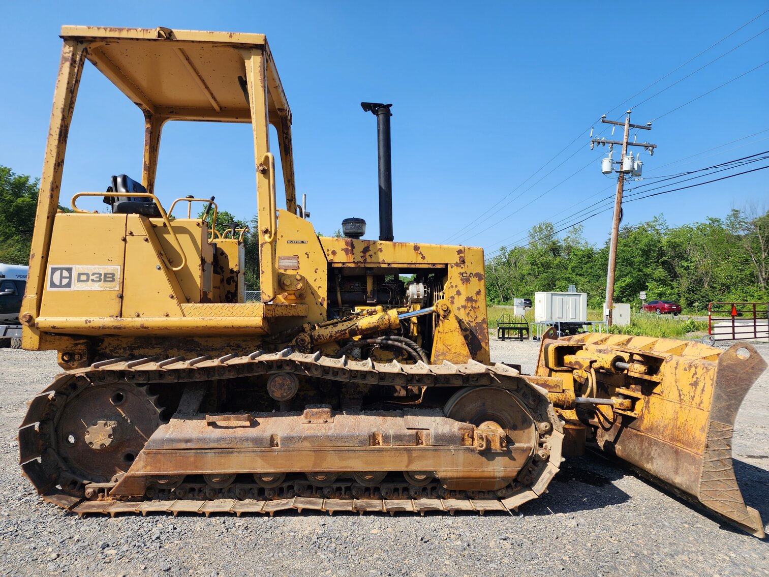 SOLD - Caterpillar D3B Construction with 7,872 Hrs | Tractor Zoom