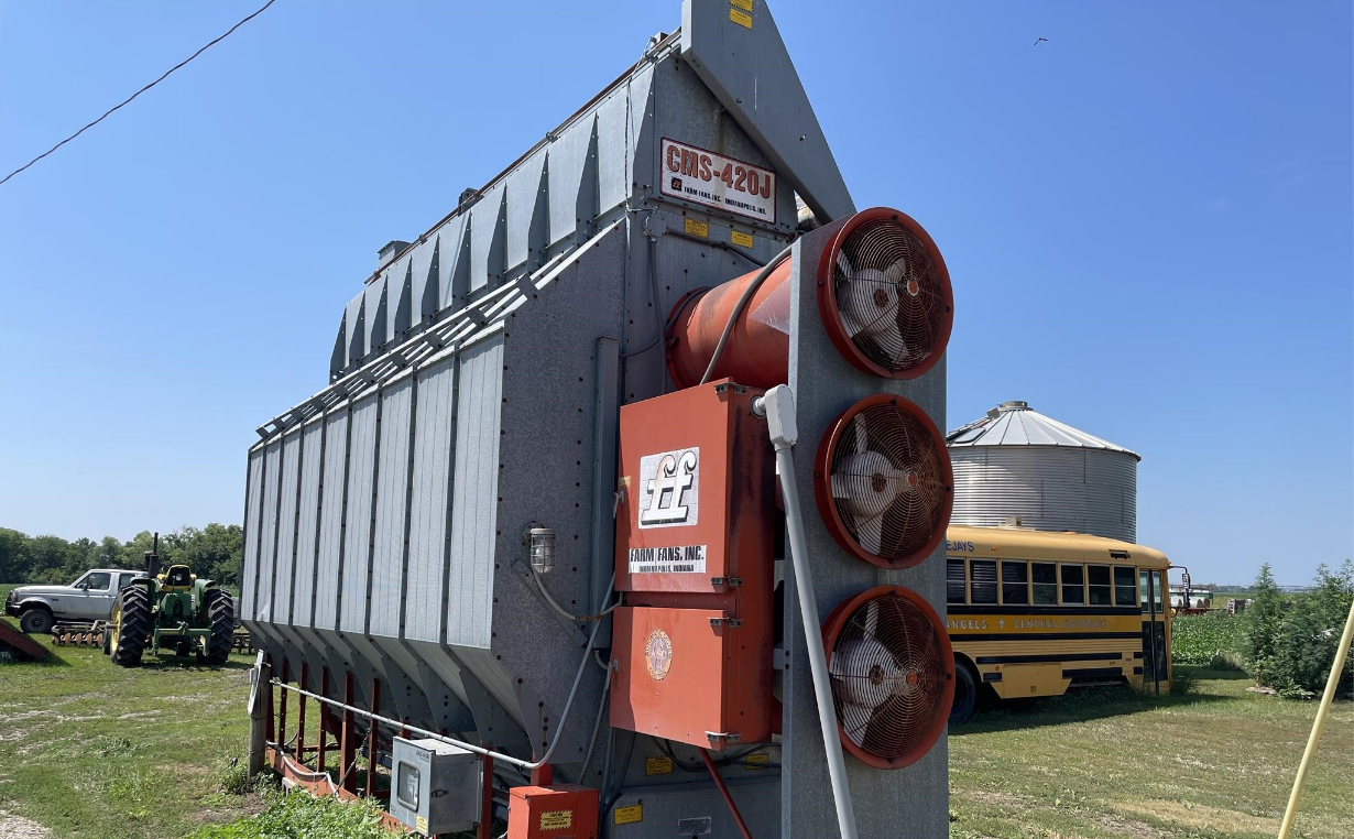 SOLD - Farm Fans CMS420J Harvesting | Tractor Zoom