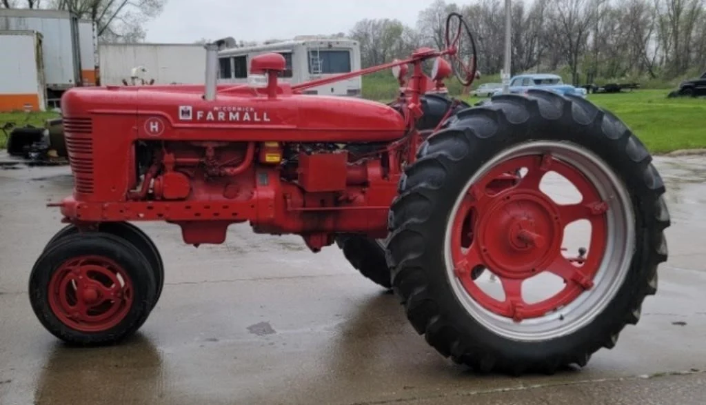 SOLD - Farmall H Tractors with 26 HP | Tractor Zoom