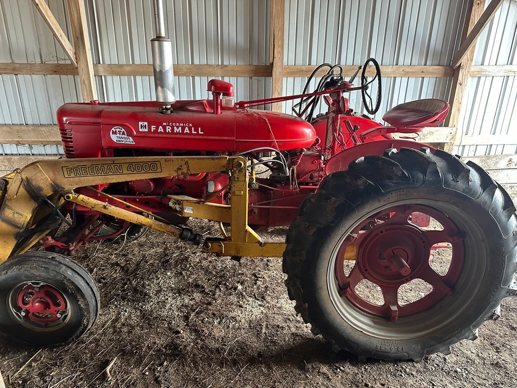 SOLD - Farmall Super M-TA Tractors with 51 HP | Tractor Zoom