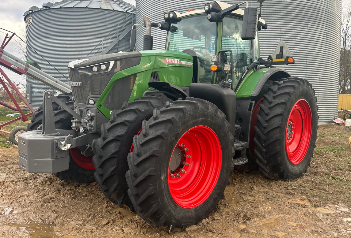 SOLD - Fendt 930 Vario Tractors 175 to 299 HP | Tractor Zoom