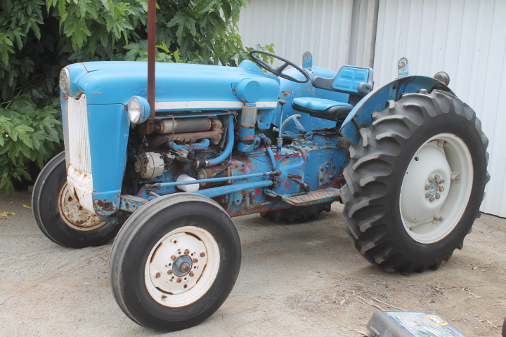 Ford 800 Tractors 40 to 99 HP for Sale | Tractor Zoom