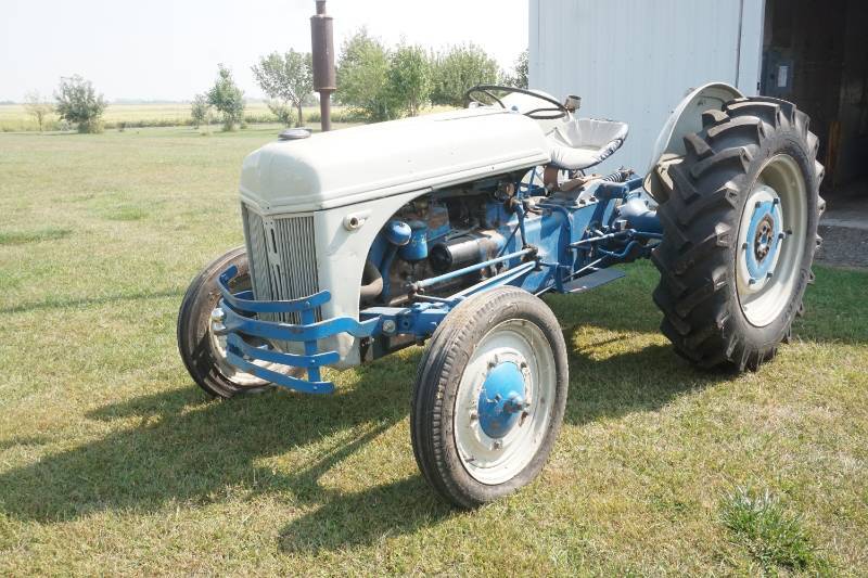 SOLD - Ford 9N Tractors Less than 40 HP | Tractor Zoom
