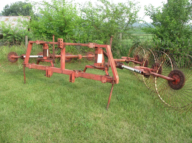 Gehl 318 Hay and Forage Hay - Rakes/Tedders for Sale | Tractor Zoom