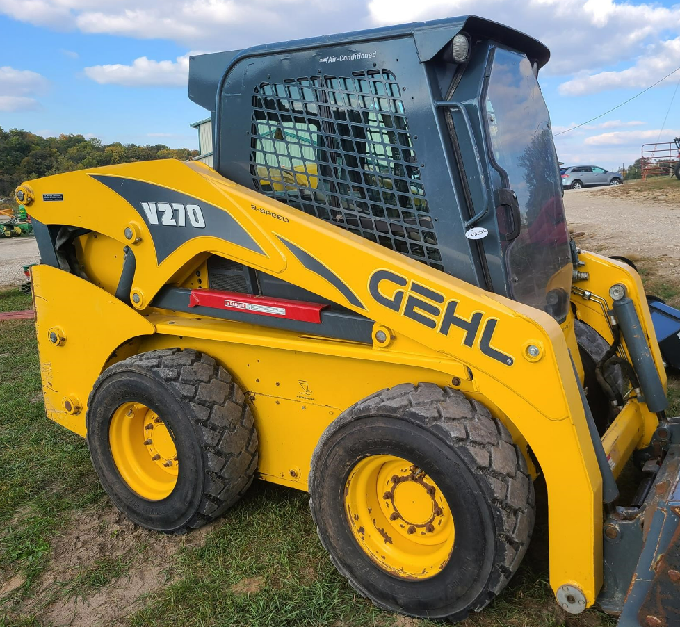 Gehl V270 Construction Skid Steers for Sale | Tractor Zoom