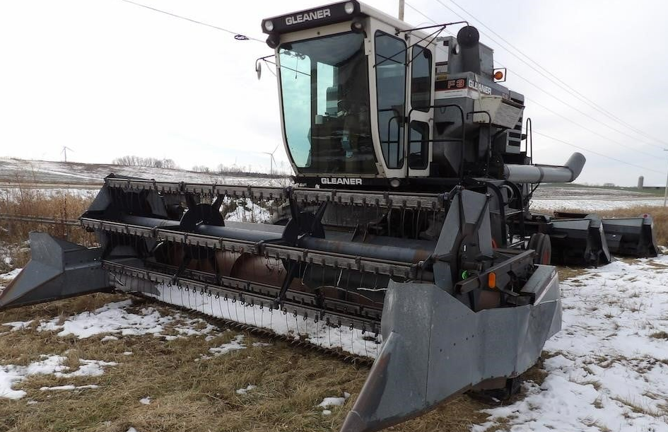 SOLD - Gleaner F3 Combines Other | Tractor Zoom