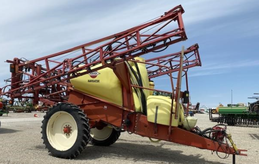 SOLD - Hardi Navigator 1000 Chemical Applicators Sprayers - Pull Type ...