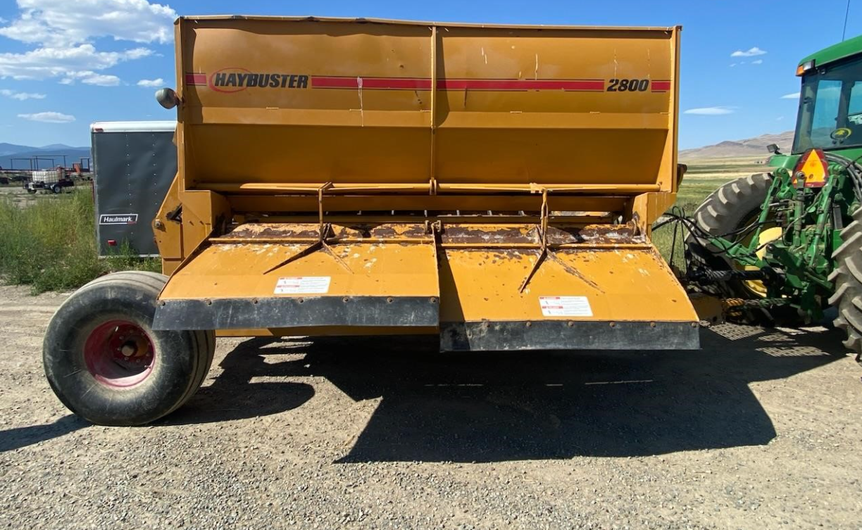 SOLD - Haybuster 2800 Hay and Forage Bale Processors | Tractor Zoom
