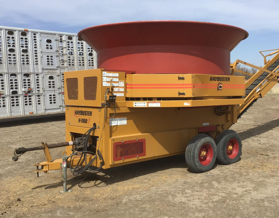 Haybuster H-1100 Hay and Forage Grinders/Mixers for Sale | Tractor Zoom