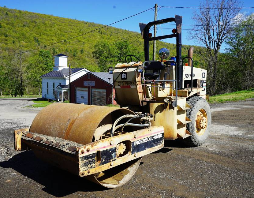 Ingersoll Rand SD-70D Construction For Sale with 4,172 Hrs | Tractor Zoom