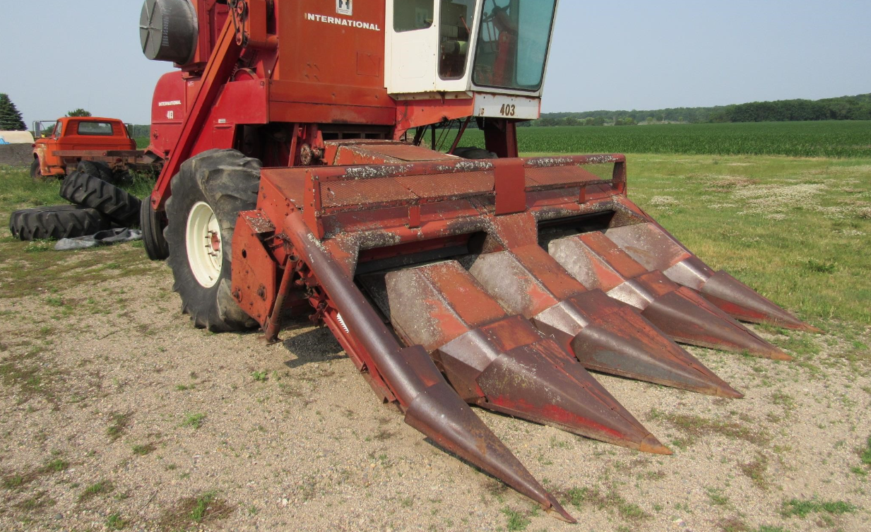 International Harvester 403 Combines Other for Sale | Tractor Zoom