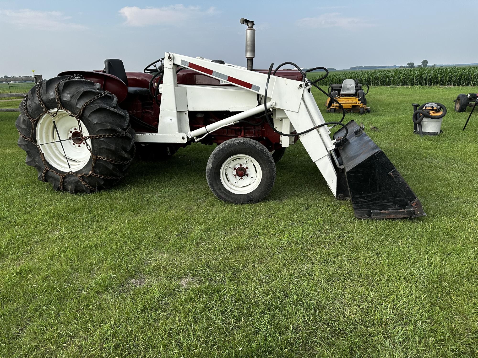 International Harvester 460 Tractors 40 to 99 HP for Sale | Tractor Zoom