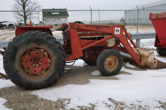 International Harvester 574 Tractors 40 to 99 HP for Sale | Tractor Zoom