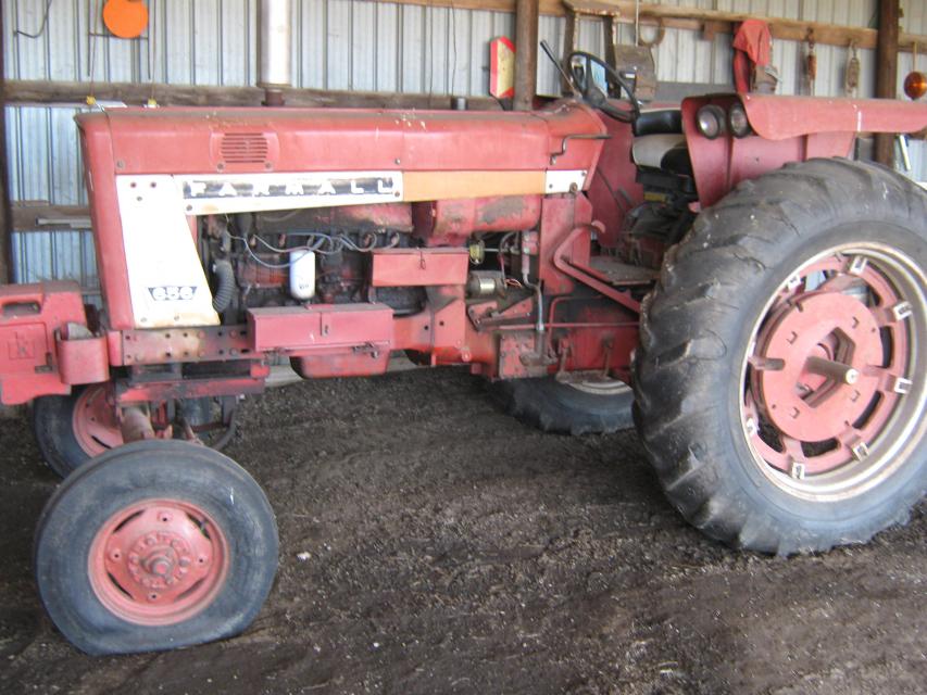 International Harvester 656 Tractors 40 to 99 HP for Sale | Tractor Zoom