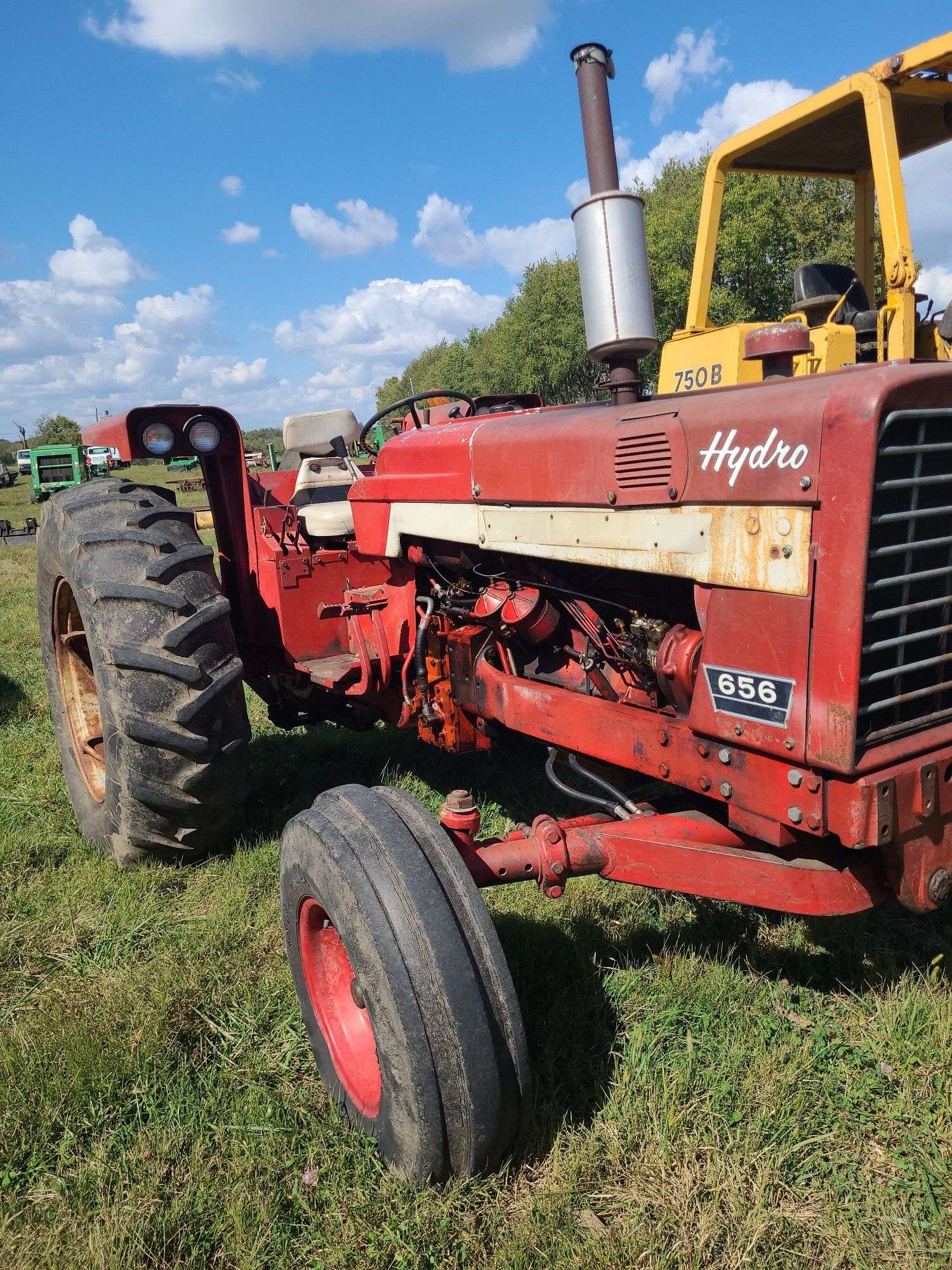 International Harvester 656 Tractors 40 to 99 HP for Sale | Tractor Zoom