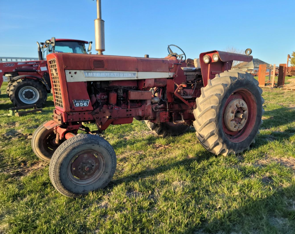 SOLD - International Harvester 656 Tractors with 70 HP | Tractor Zoom