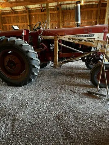 International Harvester 666 Tractors 40 to 99 HP for Sale | Tractor Zoom