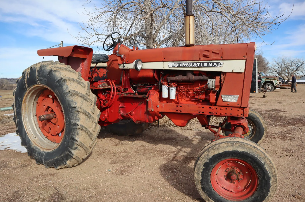 International Harvester 856 Tractors 100 to 174 HP for Sale | Tractor Zoom
