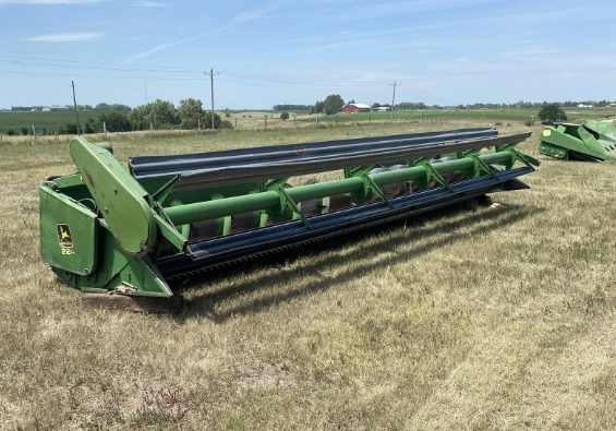 SOLD - John Deere 224 Harvesting Headers - Platform | Tractor Zoom