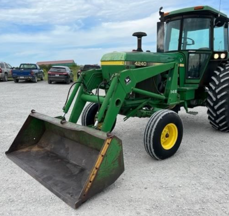 John Deere 4240 Tractors 100 to 174 HP for Sale | Tractor Zoom