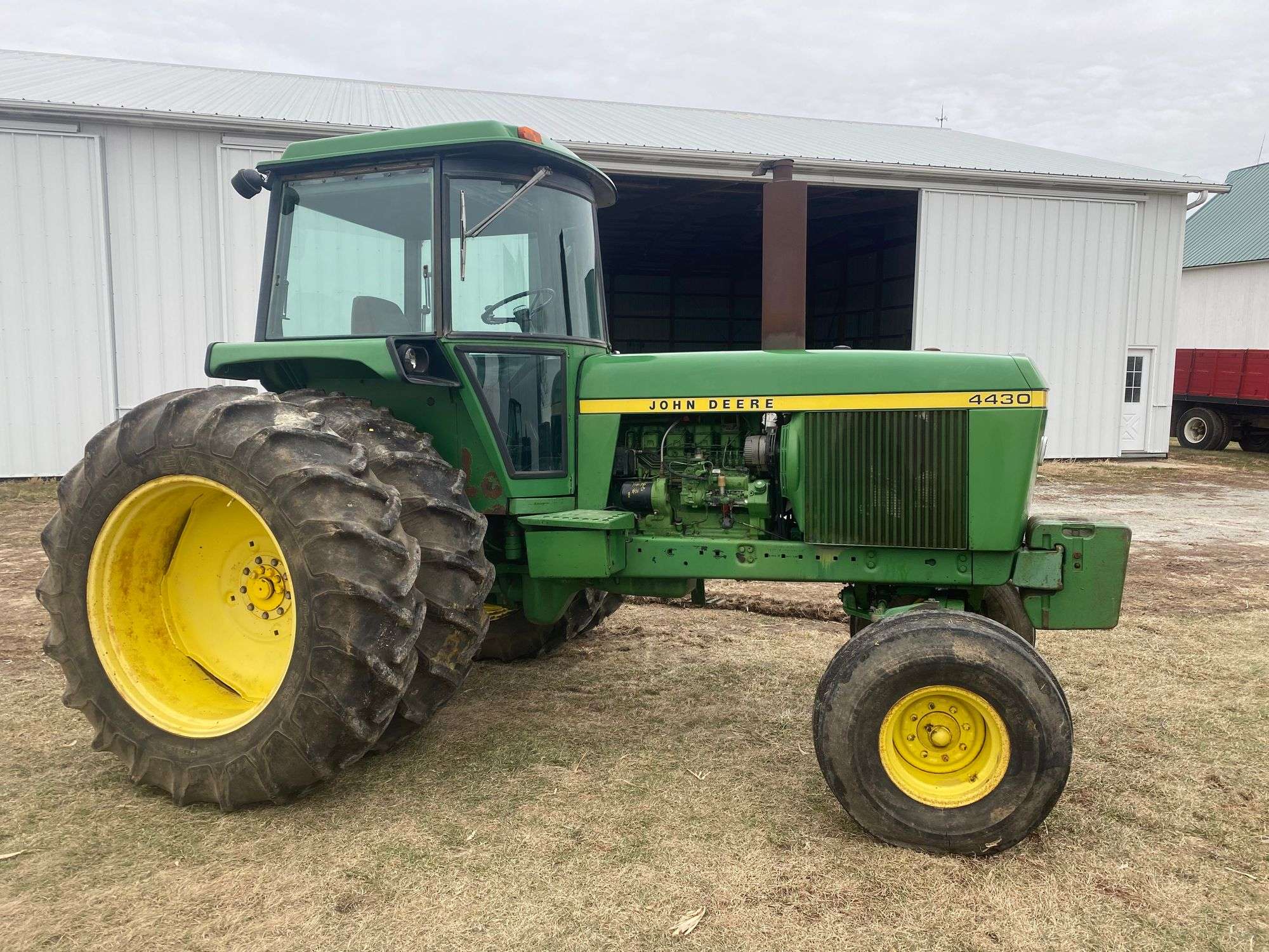 SOLD - John Deere 4430 Tractors 100 to 174 HP | Tractor Zoom
