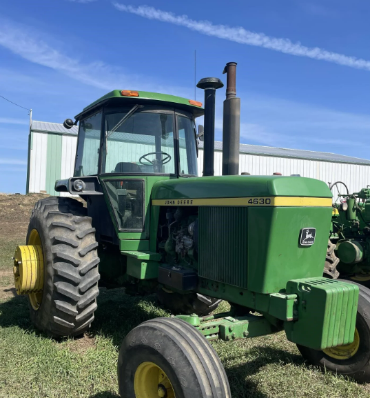 Tractor Zoom - John Deere 4630