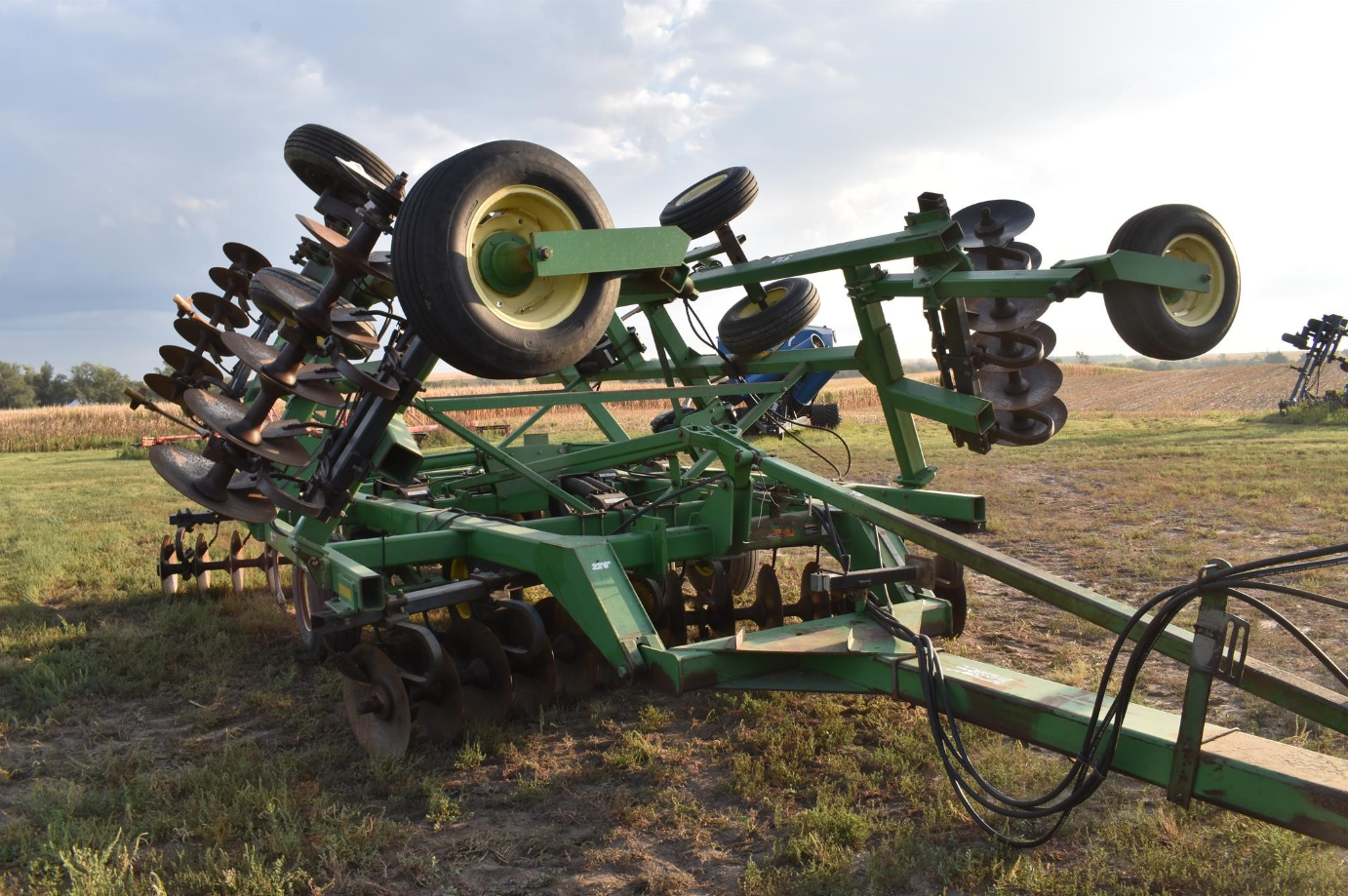 John Deere 512 Tillage Disk Rippers for Sale | Tractor Zoom