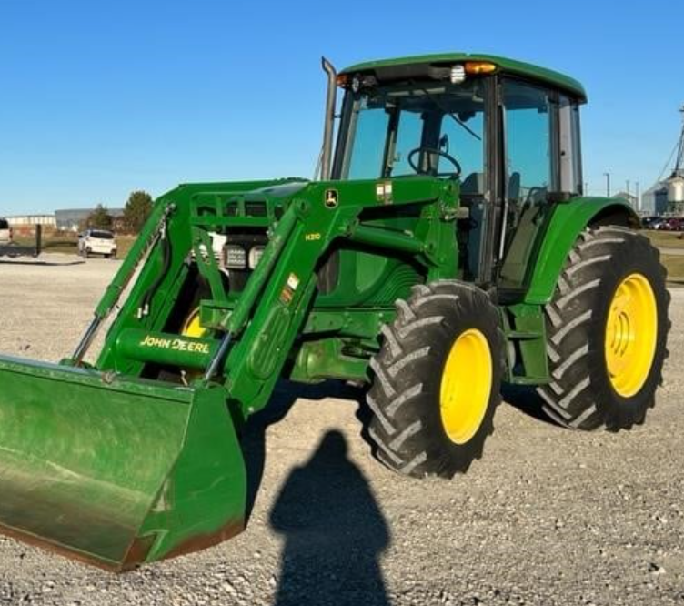 SOLD - John Deere 6215 Tractors 40 to 99 HP | Tractor Zoom