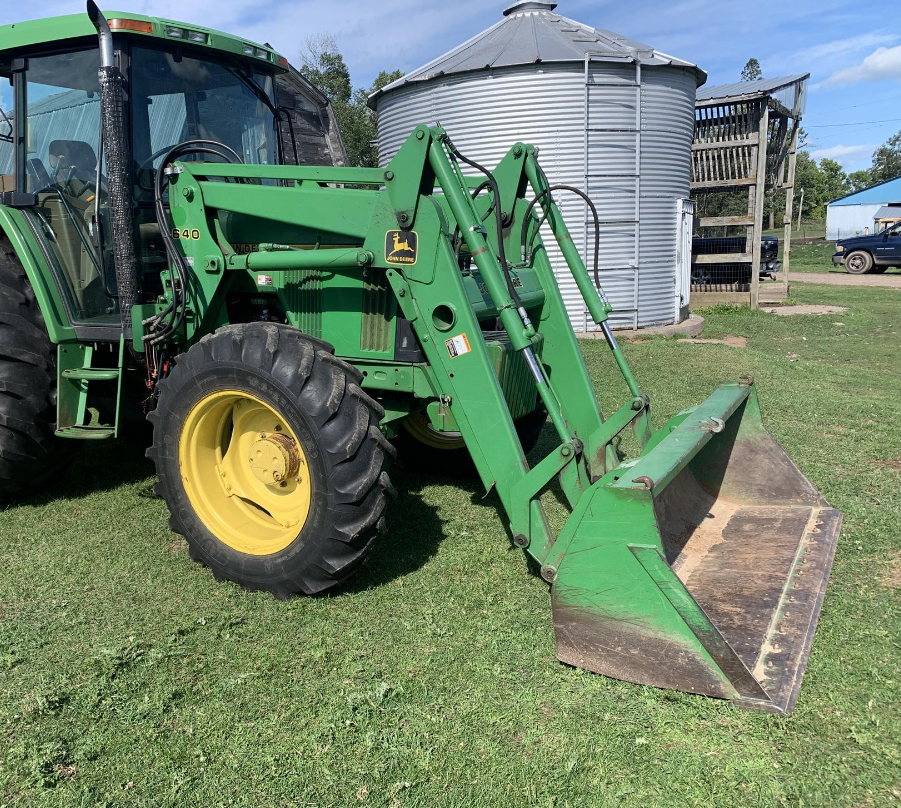 SOLD - John Deere 640 Other Equipment Loaders | Tractor Zoom