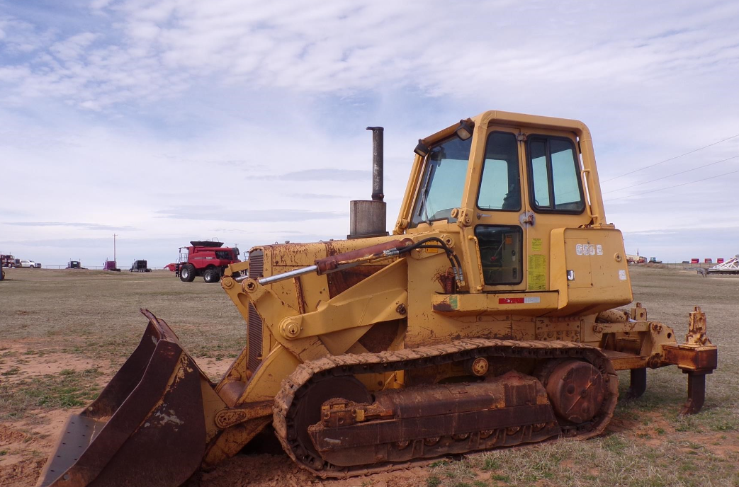 SOLD - John Deere 655B Construction Track Loaders | Tractor Zoom