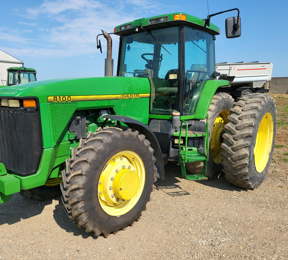 SOLD - John Deere 8100 Tractors 175 to 299 HP | Tractor Zoom