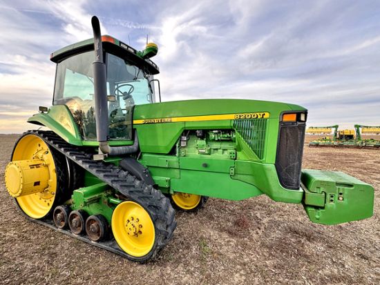 SOLD - John Deere 8200T Tractors 175 to 299 HP | Tractor Zoom