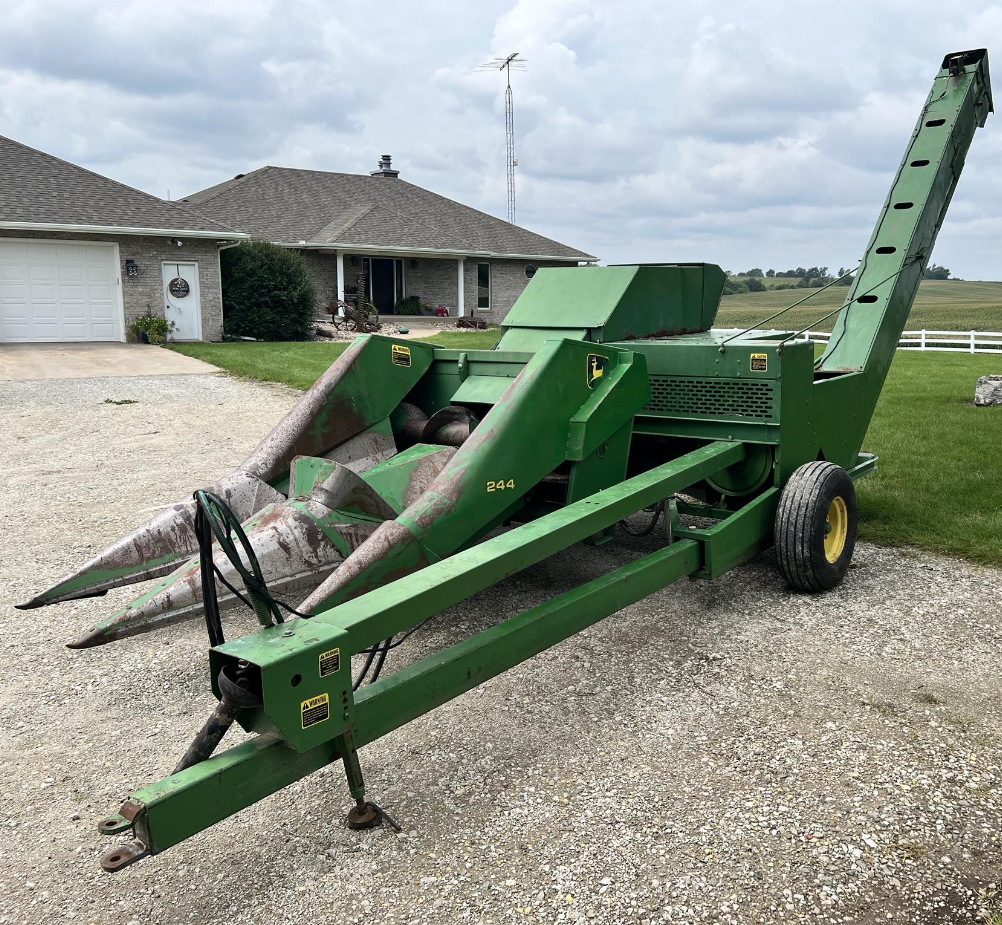 SOLD - John Deere EQ300 Harvesting Other | Tractor Zoom